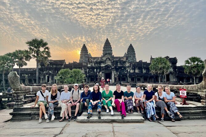 Angkor Wat Small Group Sunrise Tour With Breakfast included - The Experience at a Glance