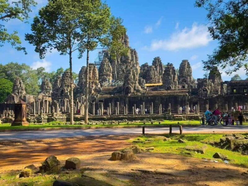 Angkor Wat & Small Tour with Sunrise or Sunset Private Guide - The Practical Side: Logistics and Value