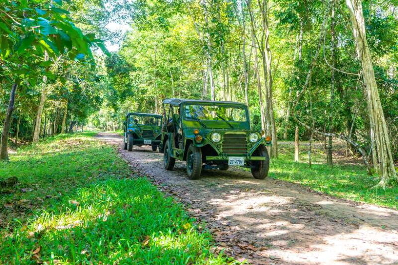 Angkor Wat: Sunrise Jeep Tour with Breakfast and Lunch - Authenticity and Unique Experiences