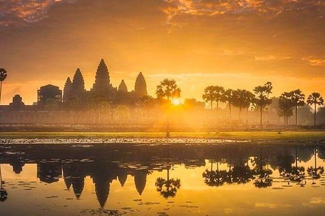 Angkor Wat Sunrise Private Tour - Key Points