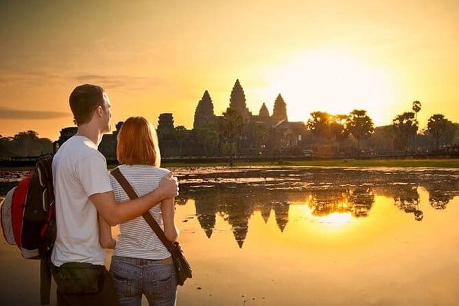Angkor Wat Sunrise Private Tour - Key Points