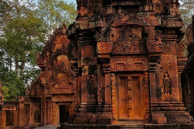 Angkor Wat Sunrise Shared Tours, Bayon, Ta Prohm & Banteay Srei - Who Should Consider This Tour?