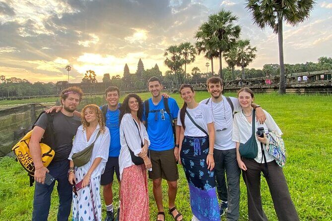 Angkor Wat Sunrise Shared Tours, Bayon, Ta Prohm & Kravan Temple - Key Points