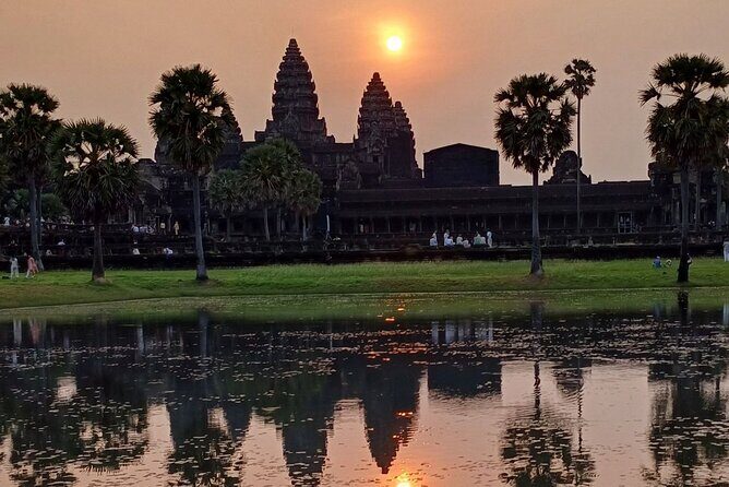 Angkor Wat Sunrise Tour - Who Should Consider This Tour?