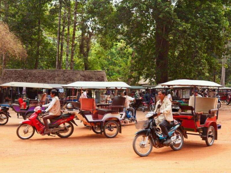 Angkor Wat Tour by Tuk-Tuk with English Speaking Driver - Authenticity and Local Flavor