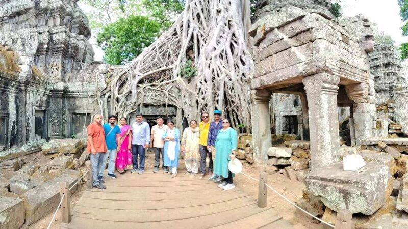 Angkor Wat Tour Half-Day (Join-In-Tour) - Authenticity and Unique Moments