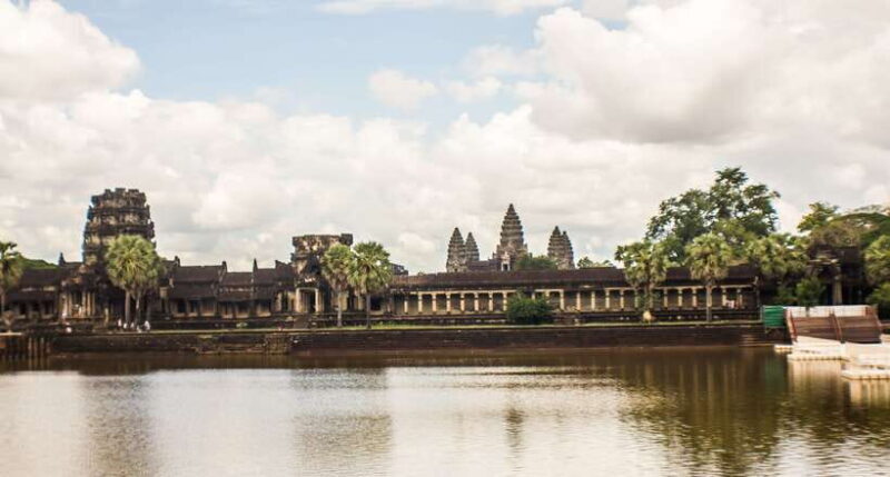 Angkor Wat: Tuk Tuk and Walking Tour - FAQs