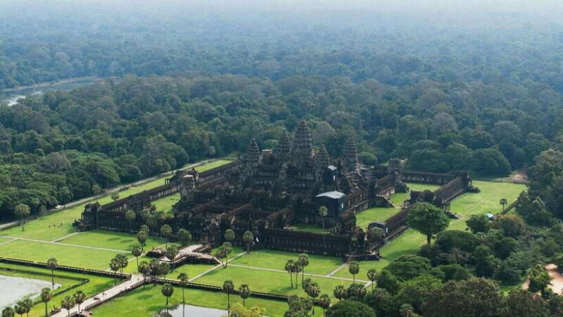 Angkor Zipline and Discover Highlight Angkor wat with Sunset - Key Points