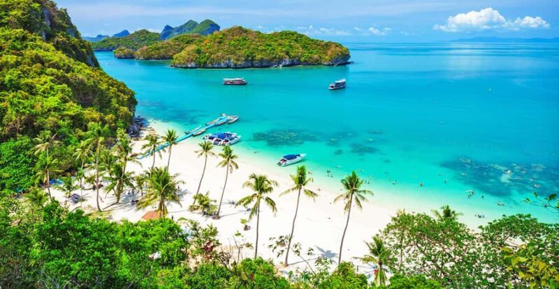 Angthong Marine Park - Cruise Ship Tours Koh Samui - An In-Depth Look at the Experience