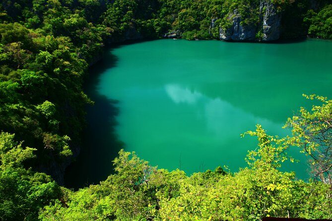 Angthong National Marine Park Trip + Kayaking By Big Boat From Koh Samui - Authentic Traveler Insights: What to Expect