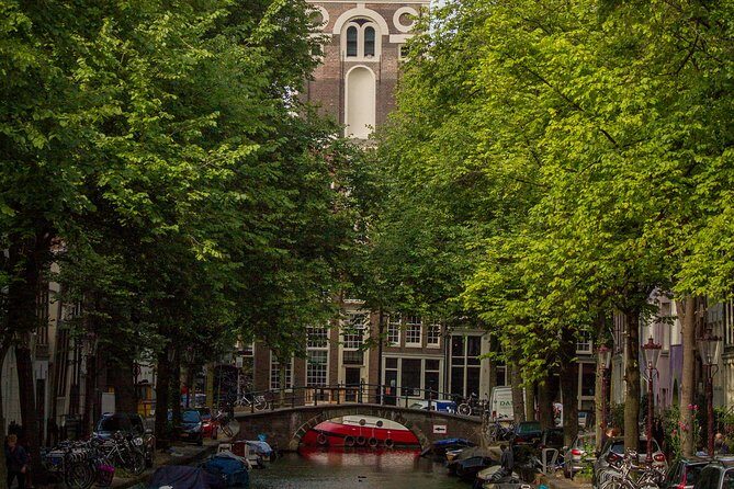 Anne Frank Private Bike Tour in Amsterdam - Final Thoughts: Who Will Love This Tour?