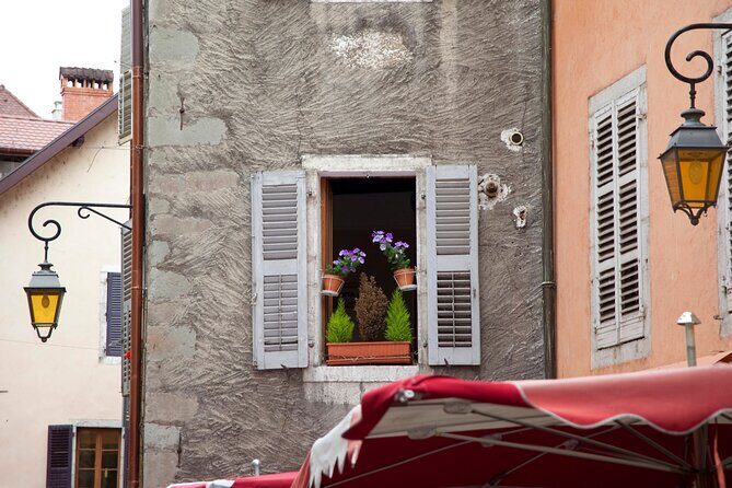 Annecy Scavenger Hunt and Highlights Self-Guided Tour - Overall Value and Who It’s For