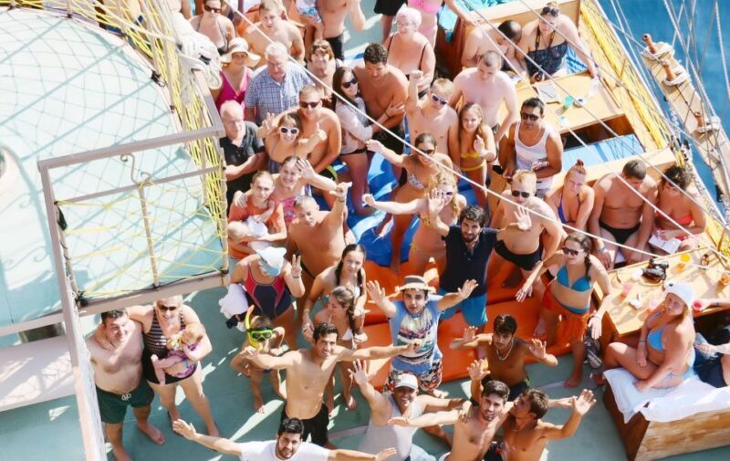 Antalya & Kemer: Megastar Catamaran Cruise With Foam Party - FAQ