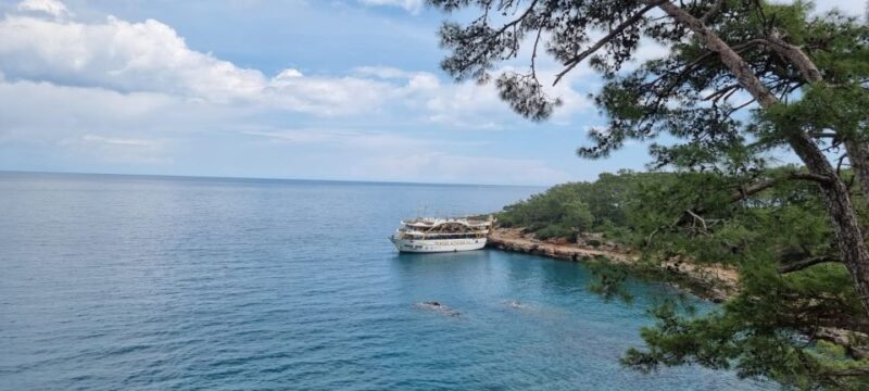 Antalya & Kemer: Pirate Boat Tour With Foam Party & Swimming - A Closer Look at the Itinerary and Experience