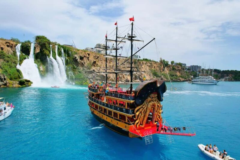 Antalya: Lara Pirate Boat Trip with Unlimited Soft Drinks - The Experience in Detail