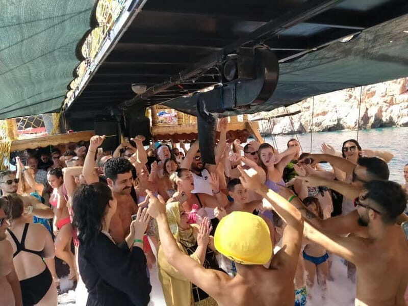 Antalya Pirate Boat: Düden elalesi, Swim & Foam Party - An Overview of the Experience