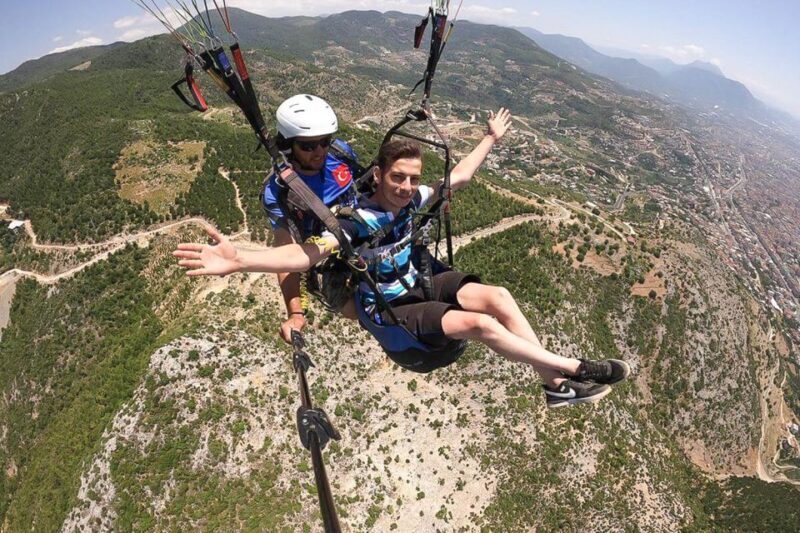 Antalya: Tandem Paragliding Experience with Transfer - A Closer Look at the Paragliding Experience