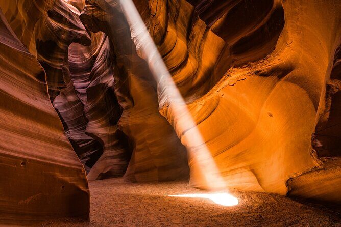 Antelope Canyon and Horseshoe Bend Day Tour from Las Vegas - A Deep Dive Into the Itinerary and What You’ll Experience