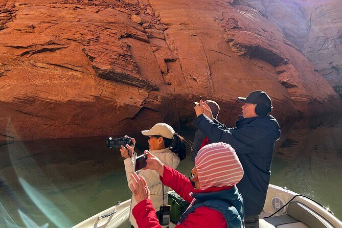 Antelope Canyon Photo Boating Excursion 2 hours - The Itinerary in Detail