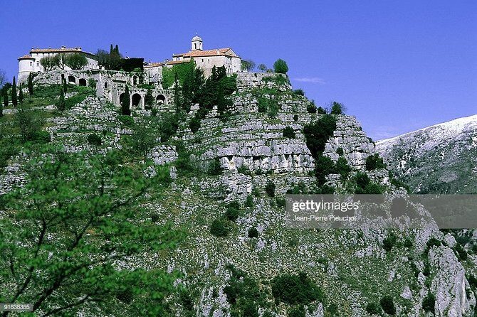 Antibes, Cannes, 3 medieval villages in the hinterland Private Tour - Discovering Antibes and Cannes: Coastal Gems with a Rich Past