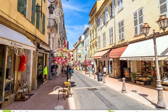 Antibes, Cannes, 3 medieval villages in the hinterland Private Tour - Who Will Love This Tour?