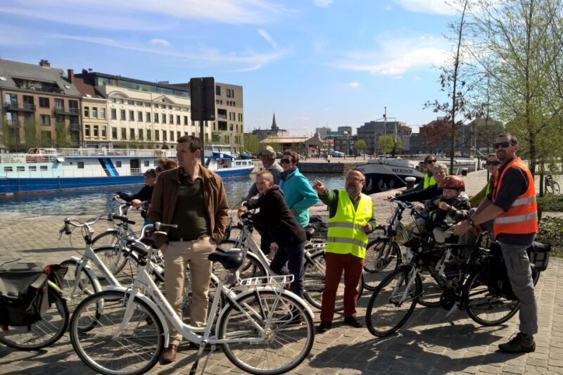 Antwerp: City Highlights Guided Bike Tour - Who Should Consider This Tour?