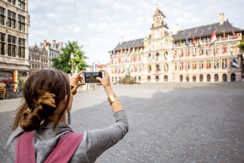 Antwerp: Insta-Perfect Walk with a Local - The Sum Up