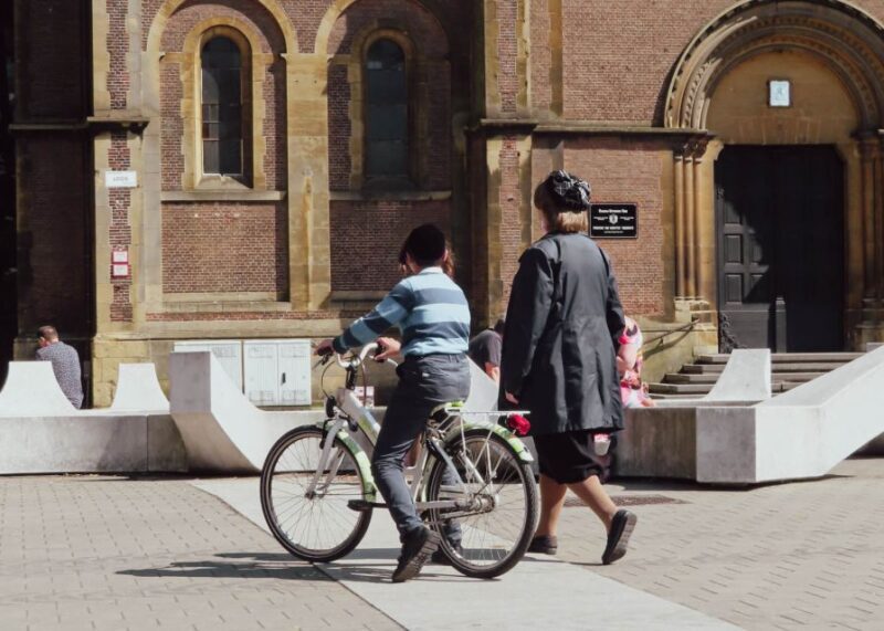 Antwerp: Jewish Neighbourhood Guided Walking Tour - An Introduction to Antwerp’s Jewish Neighborhood