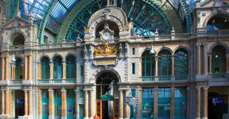 Antwerp - Private Historic Walking Tour - A Closer Look at the Tour Itinerary