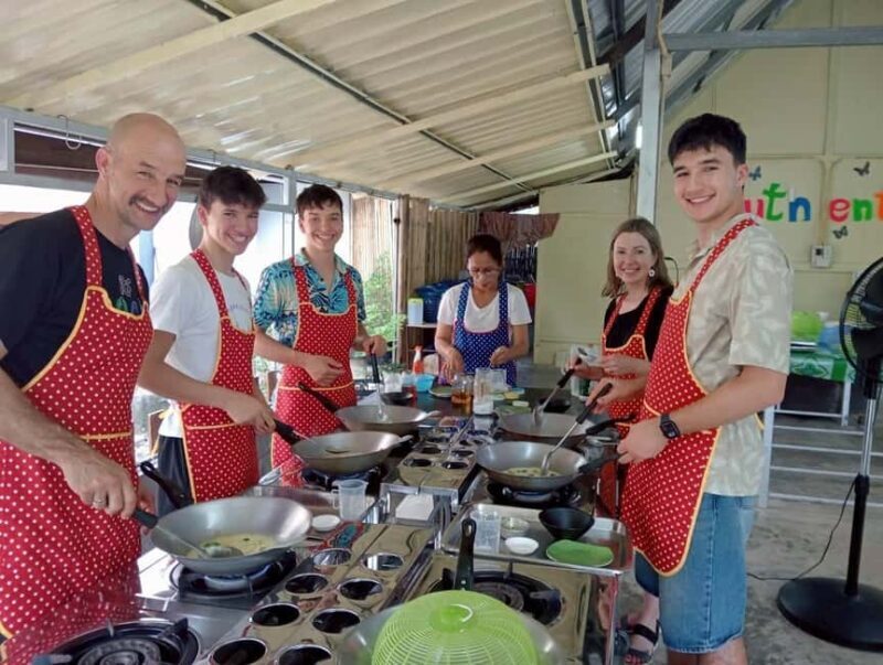 Ao Nang: Authentic Thai Local Cooking Class - Introduction: What to Expect from This Cooking Class