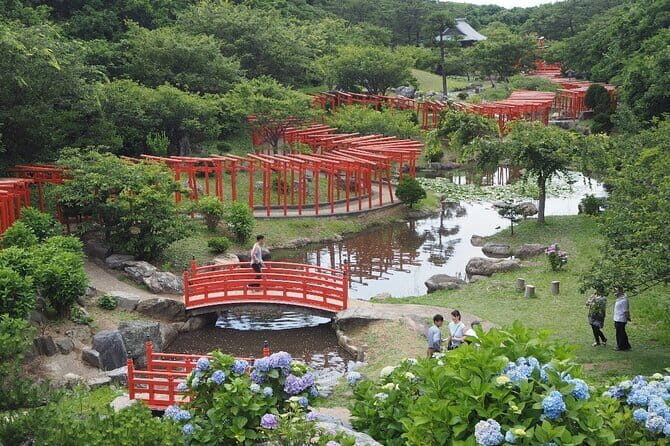 Aomori Full-Day Private Tour with Licensed Guide - Sapporo Kan: Unique Aomori Ramen Experience