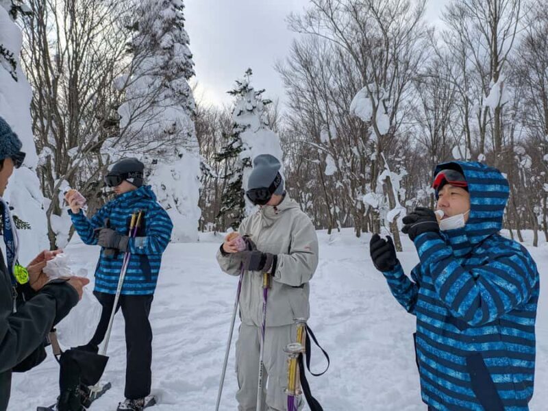 AOMORI: Snowshoe Adventure & Winter Bites at Sukayu - Key Points