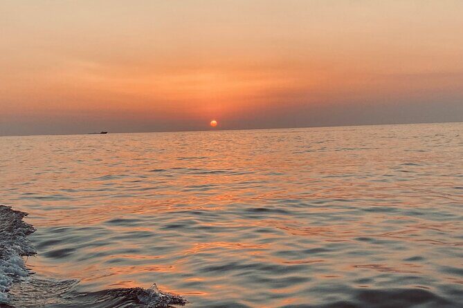 Aperitif at Sunset (Group) - Key Points: