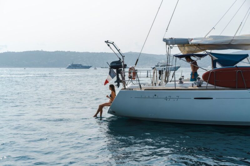 Aperitive at sunset on sailboat-Swim and paddle-Antibes Cape - Why It’s a Good Value