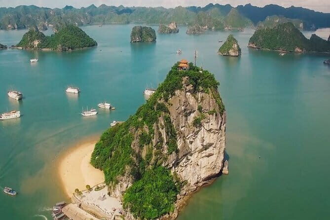 Aphrodite Cruise 2-day visit Halong Bay and Lan Ha Bay from Hanoi - What Makes This Tour Stand Out?