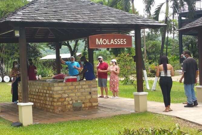 Appleton Estate Rum Tour and Pelican Bar Customize Tour - FAQ