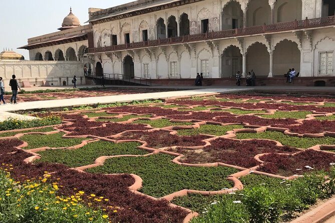 Approved Tour Guide in Agra for Full Day Sightseeing - Who Should Consider This Tour?