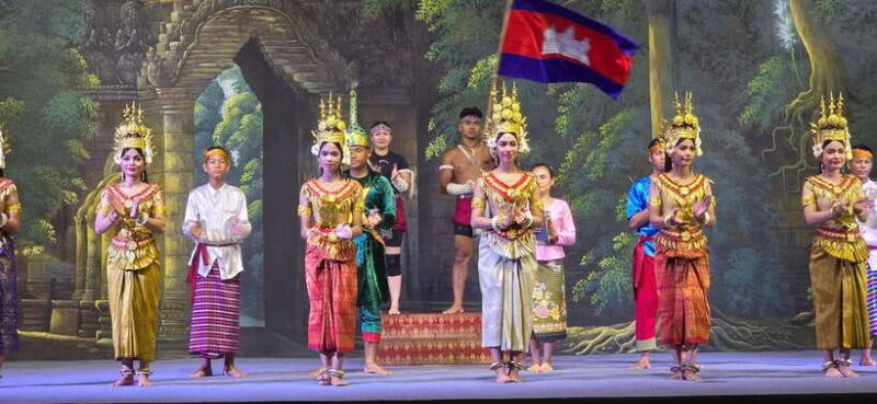 Apsara Performance Including Buffet Dinner & Hotel Pick up - Final Thoughts: Who Is This Tour For?