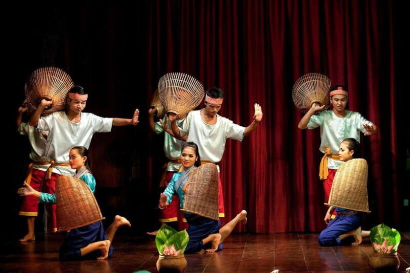 Apsara Theatre Performance include Dinner & hotel pick up - Key Points