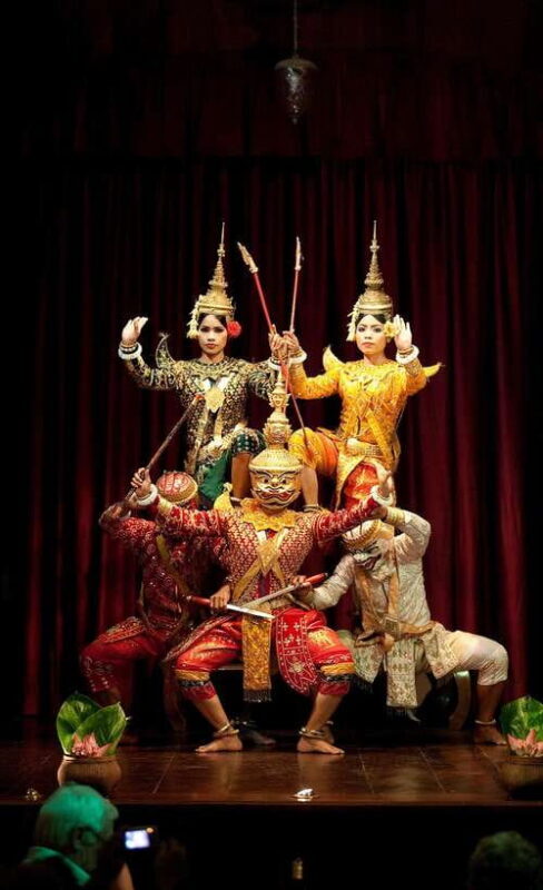 Apsara Theatre Performance include Dinner & hotel pick up - How the Tour Starts and Transportation
