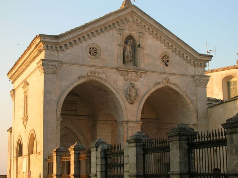 Apulia: Monte Sant'Angelo Tour with Guide - Who Should Consider This Tour?
