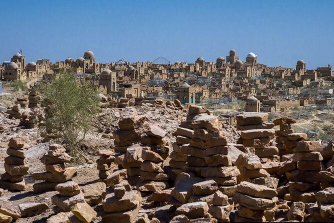 Aral Sea - Lost Paradise - Analyzing the Value