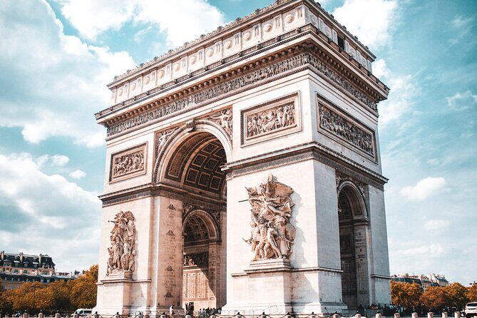 Arc de Triomphe + Rooftop Access Tickets - Going Up to the Rooftop: What to Expect