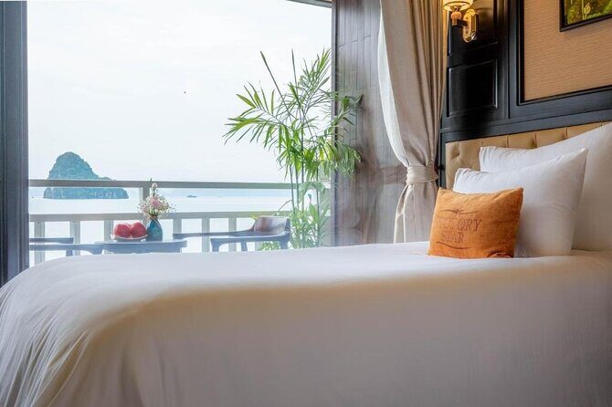 Arcady Boutique Cruise in Halong Bay from Hanoi by Expressway - Whats Included and Whats Not