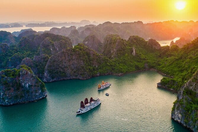 Arcady Cruise Halong Bay 2-day from Hanoi - What Sets This Cruise Apart