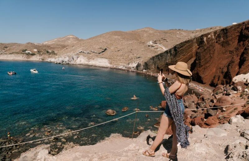 Archaeological Bus Tour To Akrotiri Excavations & Red Beach - The Sum Up