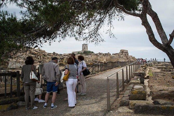 Archaeological tour of Nora - FAQs