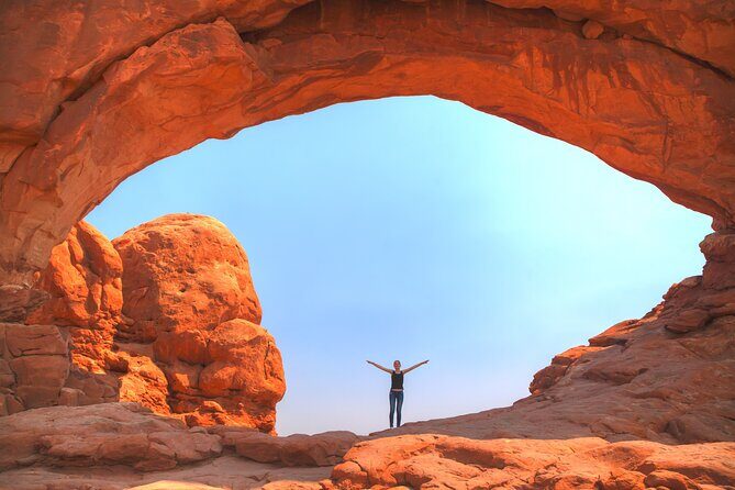 Arches National Park Hike Challenge: Tackle Devils Garden 7m Loop - The Sum Up