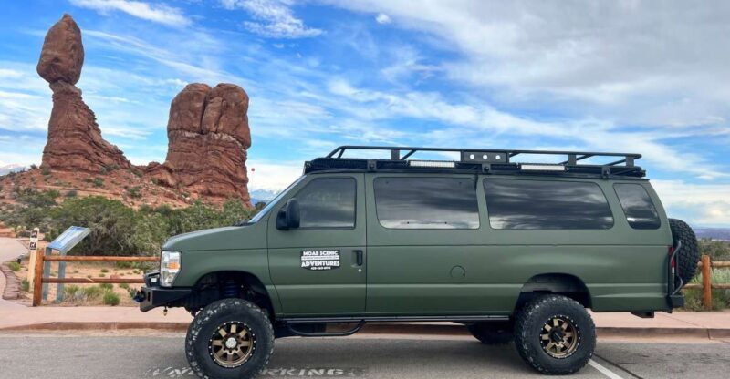Arches National Park: Sunset Pavement Van Tour - What’s Included and What’s Not