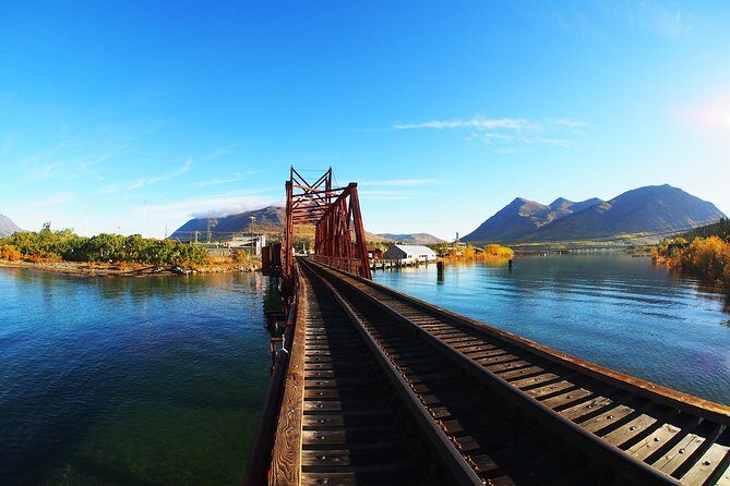 Arctic Day: Carcross & Southern Lakes Hiking Tour | full day - A Complete Breakdown of the Tour Experience